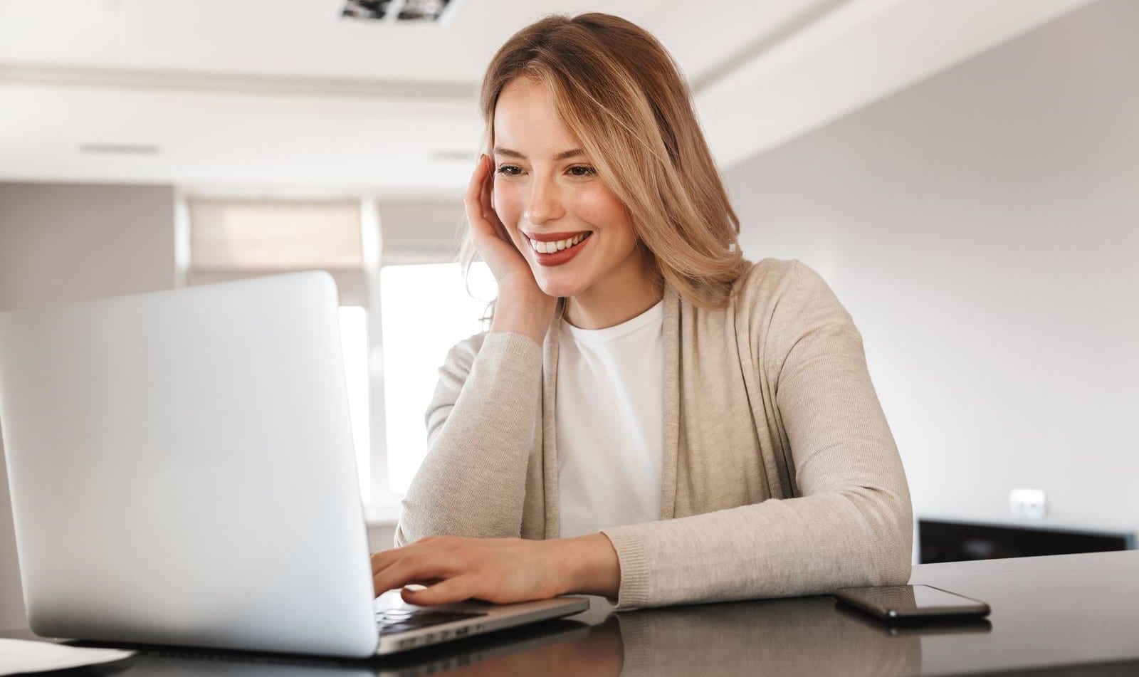 A Guide to Virtual Open Houses for Agents | Mashvisor