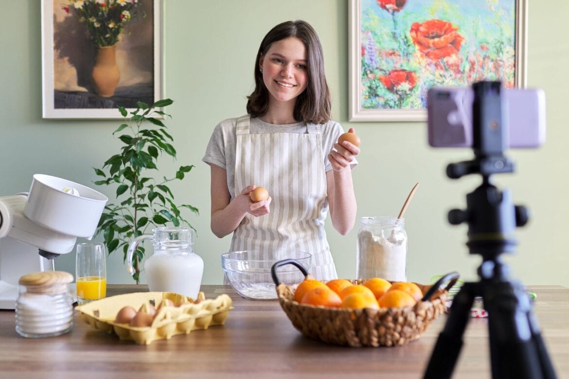 Airbnb Online Experiences: A Guide for Hosts | Mashvisor