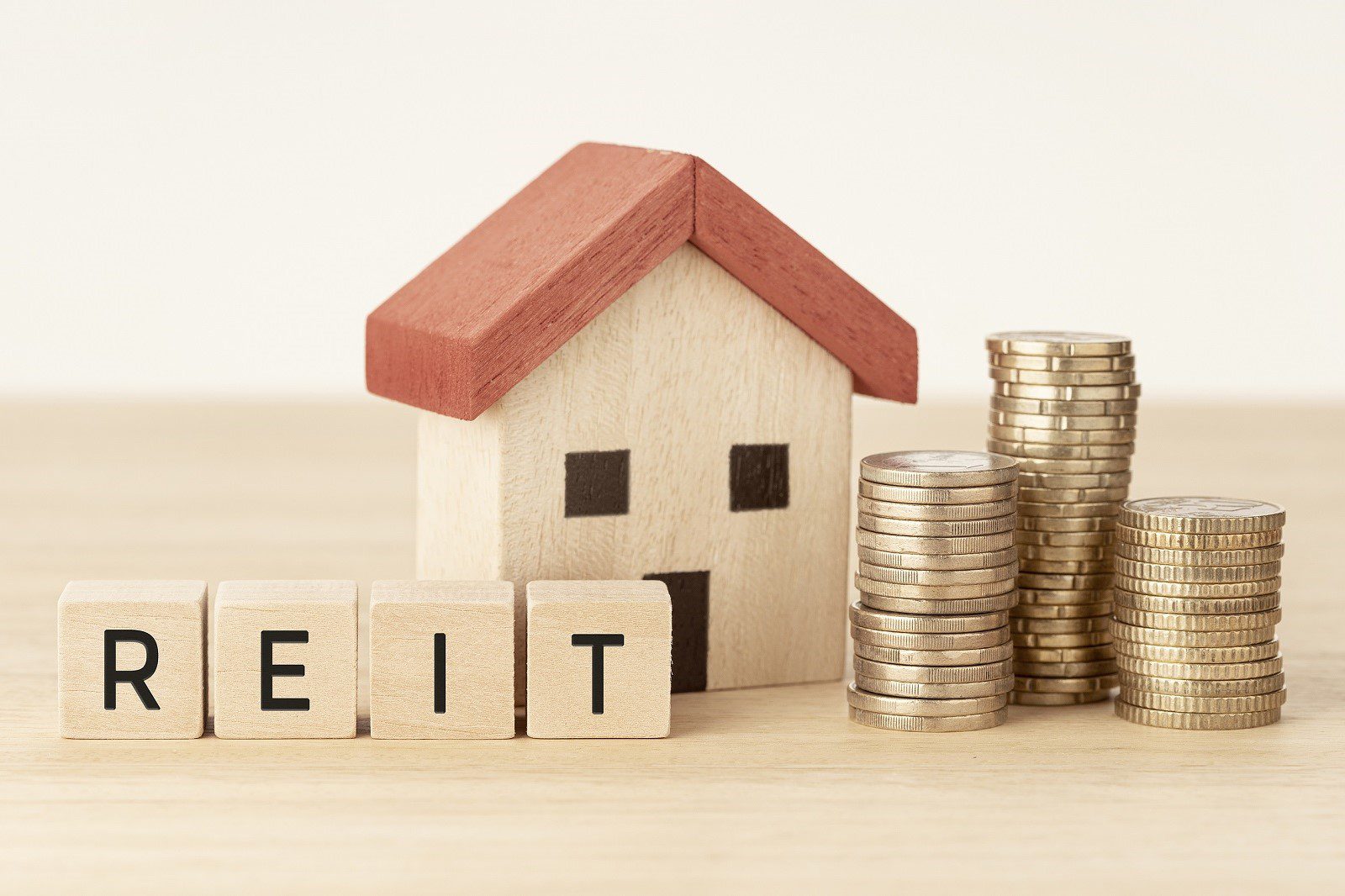 What to Invest in Right Now: 7 Strategies | Mashvisor